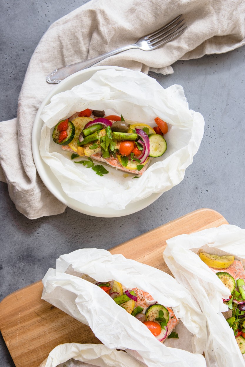 Baked Salmon in Parchment Paper (Quick & Easy!) - Howe We Live