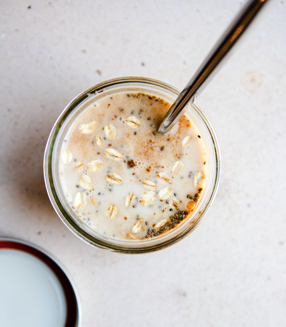 vanilla coffee overnight oats